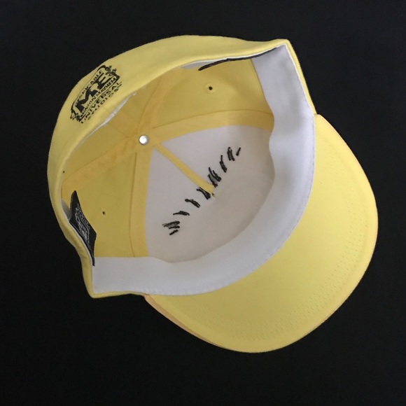 Universal | Accessories | Universal Despicable Me Minion Hat | Poshmark
